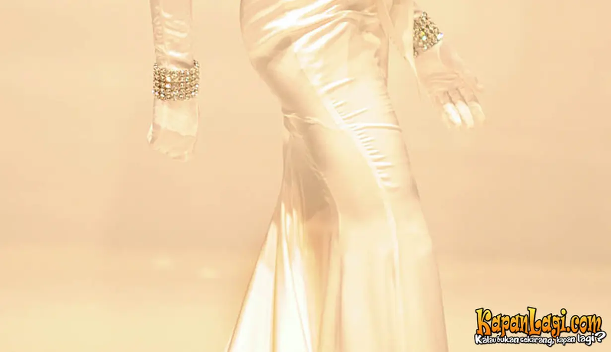 Wedding Gown by Adjie Notonegoro VII - Photo Fimela.com