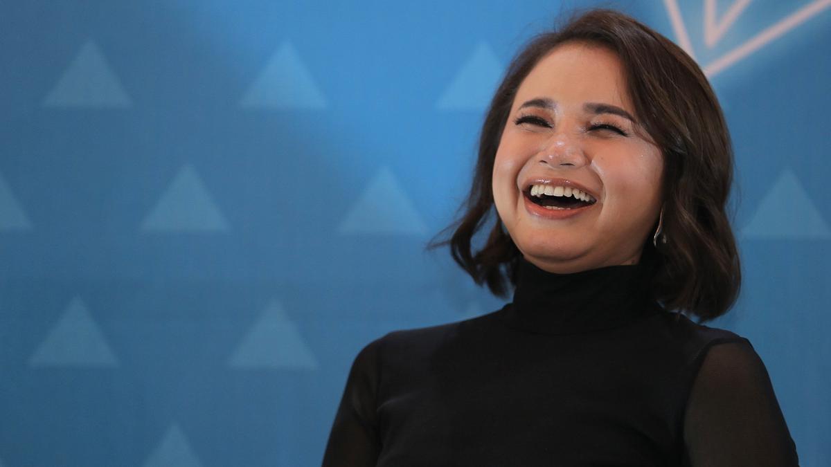 Mantan Suami Punya Pacar Baru, Rossa Turut Bahagia