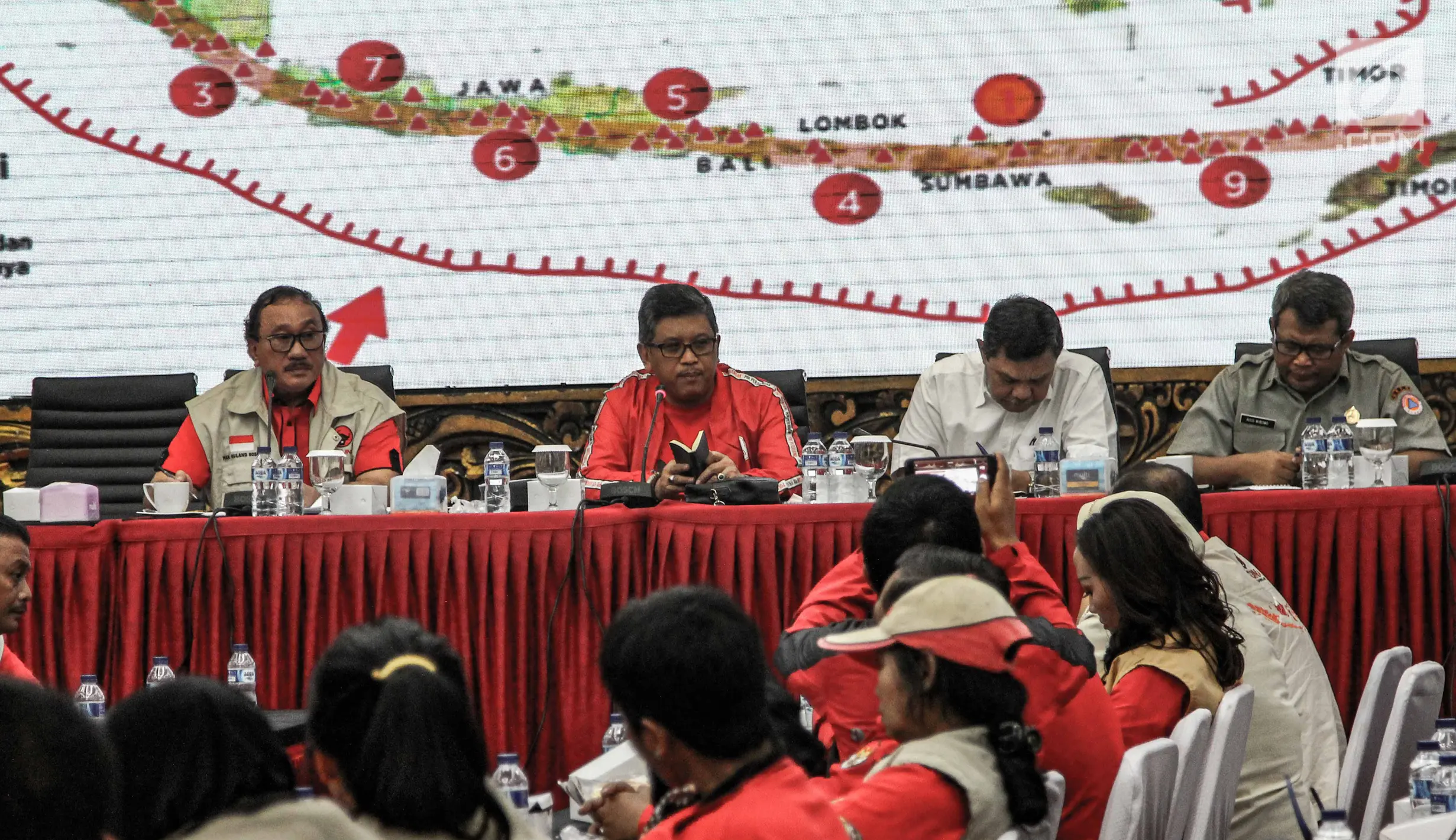 FOTO: PDIP Imbau Antisipasi Dini Wilayah Rawan Bencana - Foto Liputan6.com