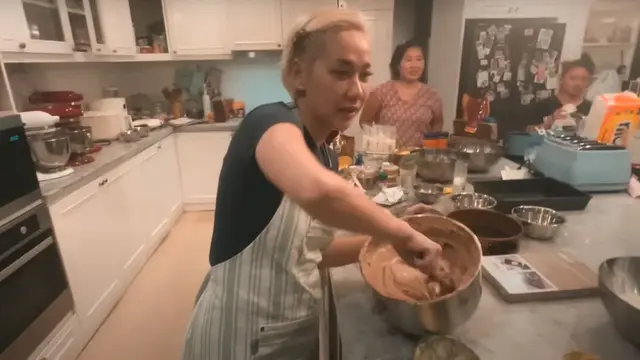 Potret Dapur Rumah Bunga Citra Lestari, Modelnya Elegan dan Fungsional untuk Hobi Memasak ...