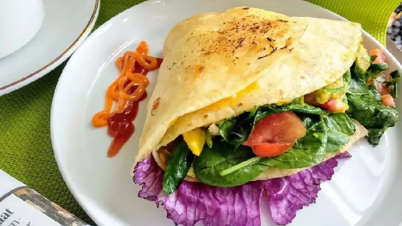 3 Resep Tortilla Instan, Menu Bekal Lezat Tidak Pakai Ribet - Lifestyle ...