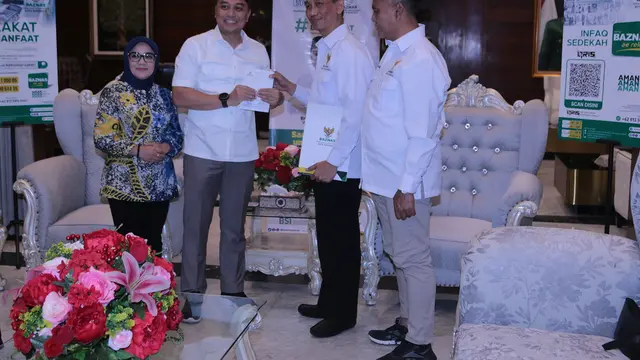 Entaskan Kemiskinan, Wali Kota Eri Bentuk Kampung Madani di Setiap ...