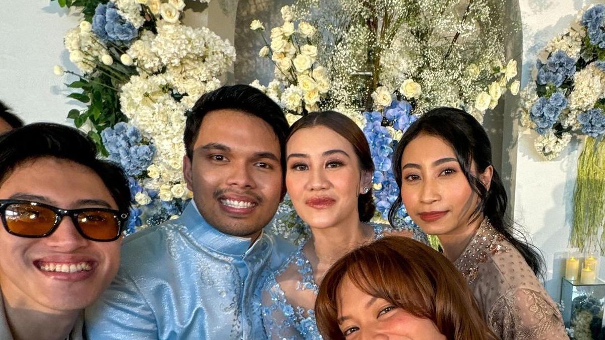 Potret Amel Carla di Acara Lamaran Thariq-Aaliyah dan Pernikahan Beby Tsabina, Tampil Cantik ...