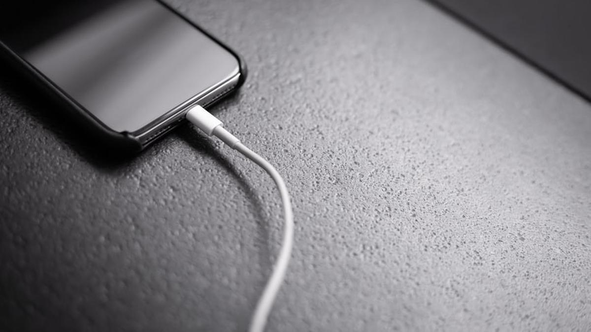 Apple Reminds Users to Avoid Charging iPhone While Sleeping to Prevent ...