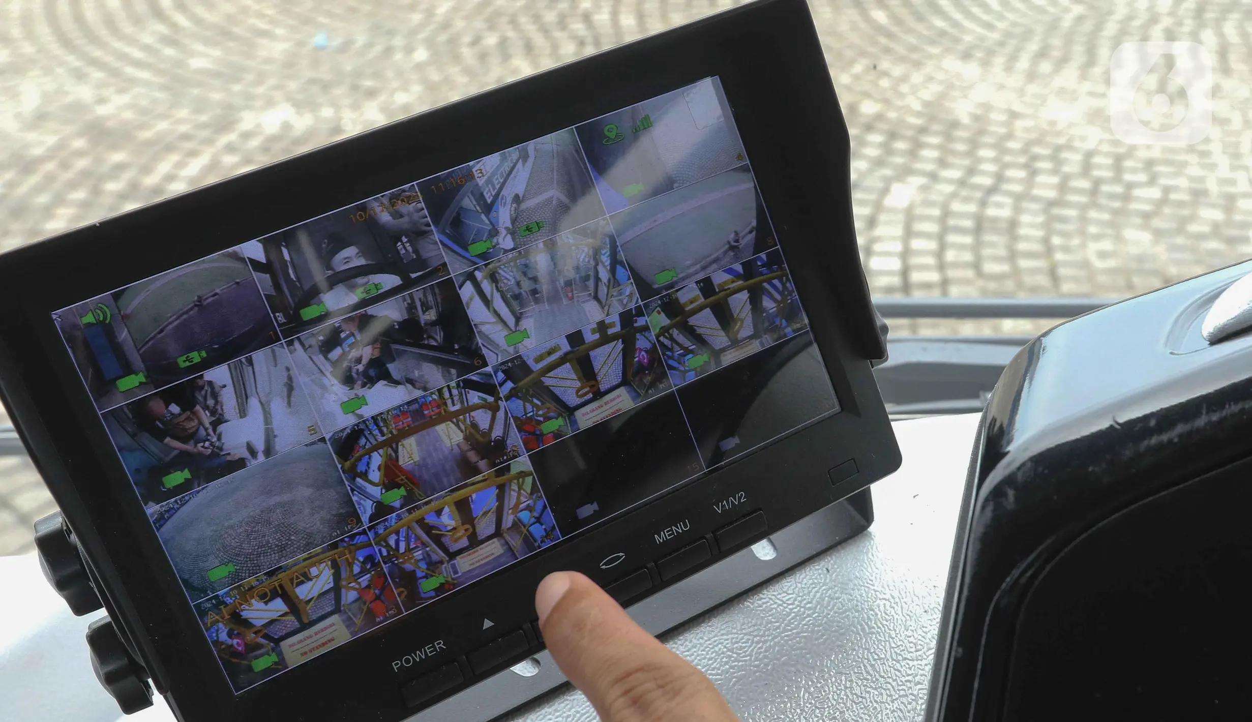 200 Unit Bus Listrik Baru Transjakarta Resmi Diluncurkan - Foto ...