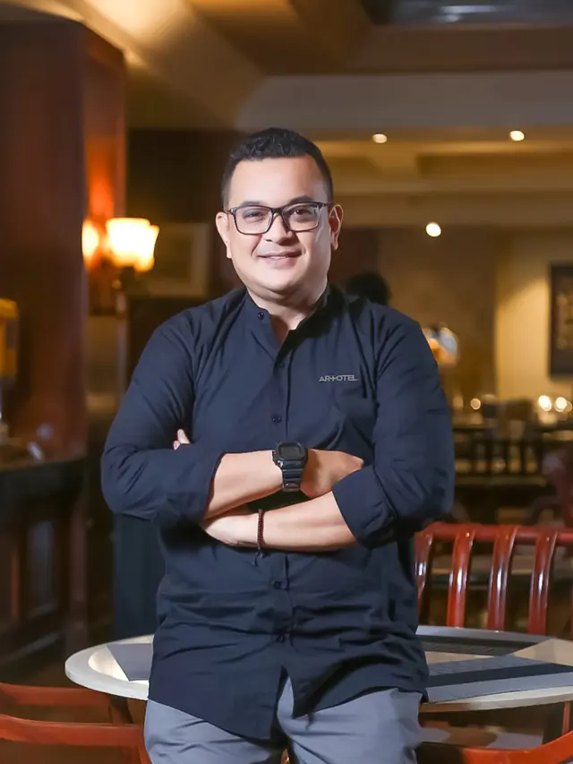 Chef Ali Racik Kambing Guling dan Soto Betawi Resep Autentik, Ikon Program Bountiful Ramadhan ...