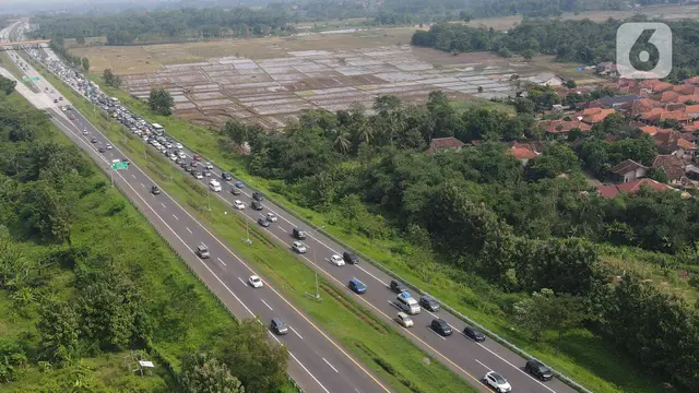 Top 3: Skema One Way di Jalan Tol Diterapkan 342 Km saat Mudik Lebaran - Bisnis Liputan6.com