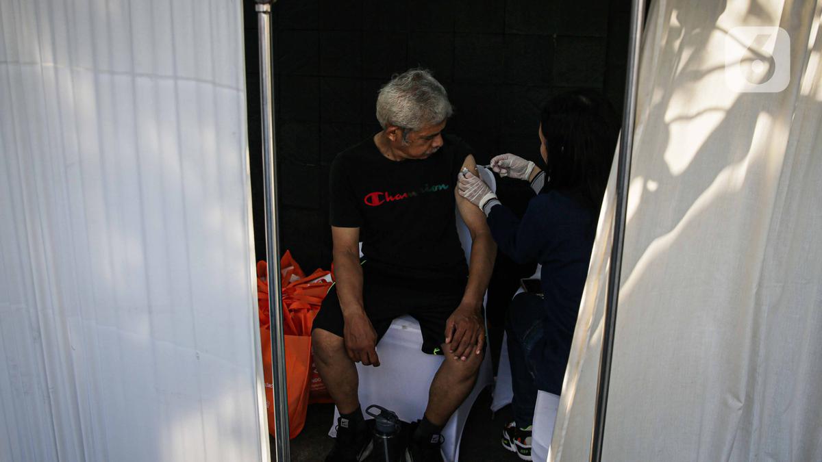 Komisi Ix Dpr Usul Vaksin Covid 19 Berbayar Ditunda Sampai Februari 2024