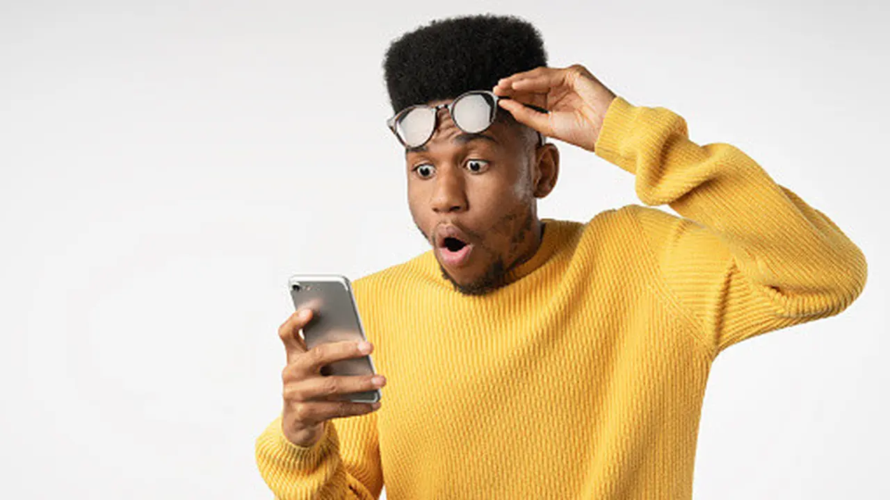 Blunder Artinya dalam Bahasa Indonesia Beserta Contoh Kalimatnya - Hot ...