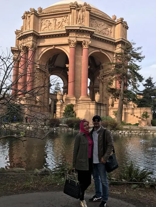 Potret Kebersamaan David Chalik dan Istri, Harmonis Selama 21 Tahun ...