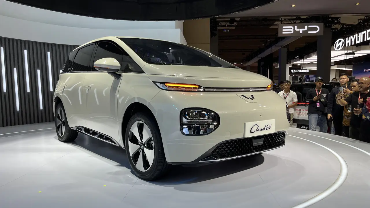 Wuling Cloud EV Diperkenalkan di IIMS 2024, Mobil Listrik Baru dengan Jarak Tempuh 505 KM ...