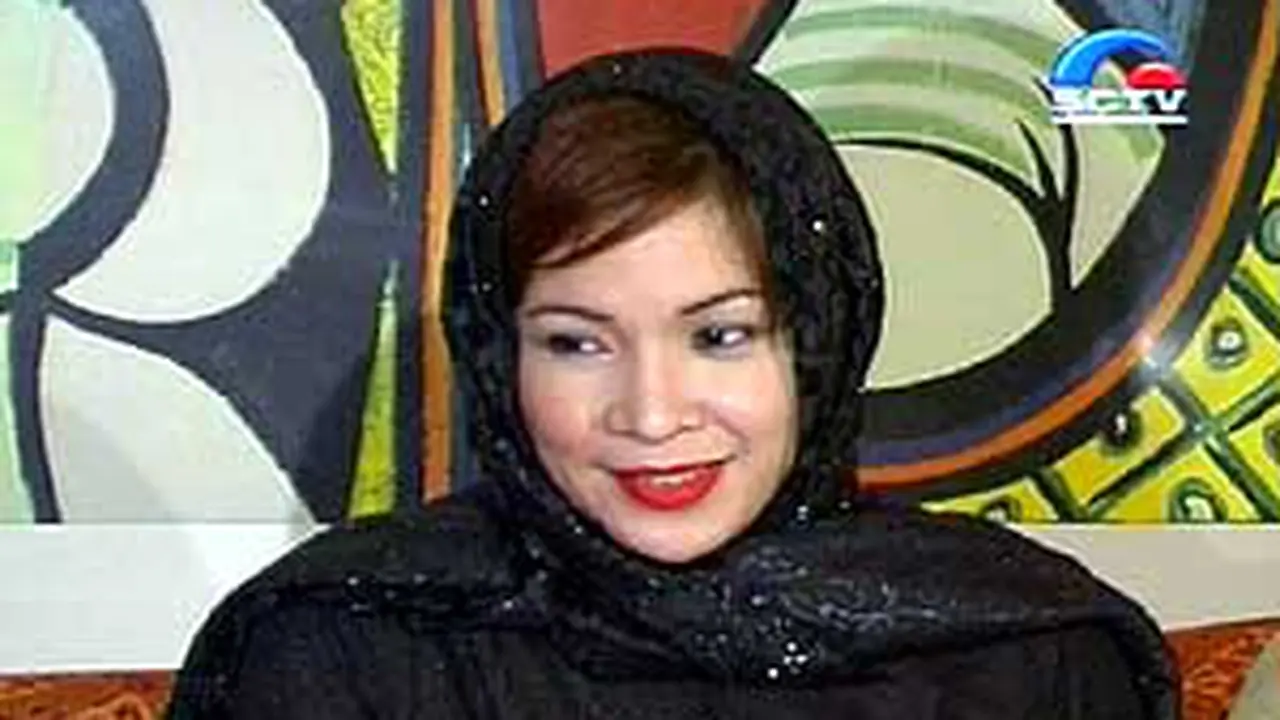 Irianti Erningpraja Gugat Cerai Suaminya - ShowBiz Liputan6.com