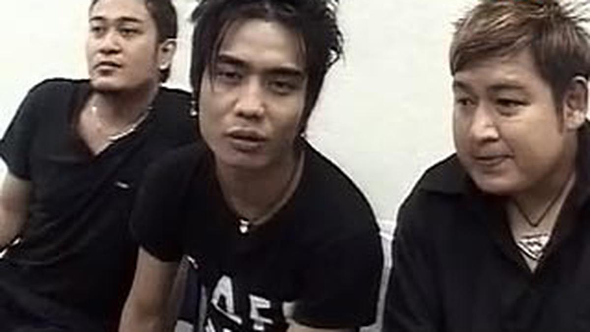 Pepeng Beli Helikopter, Charly Belanja Kaus - ShowBiz Liputan6.com