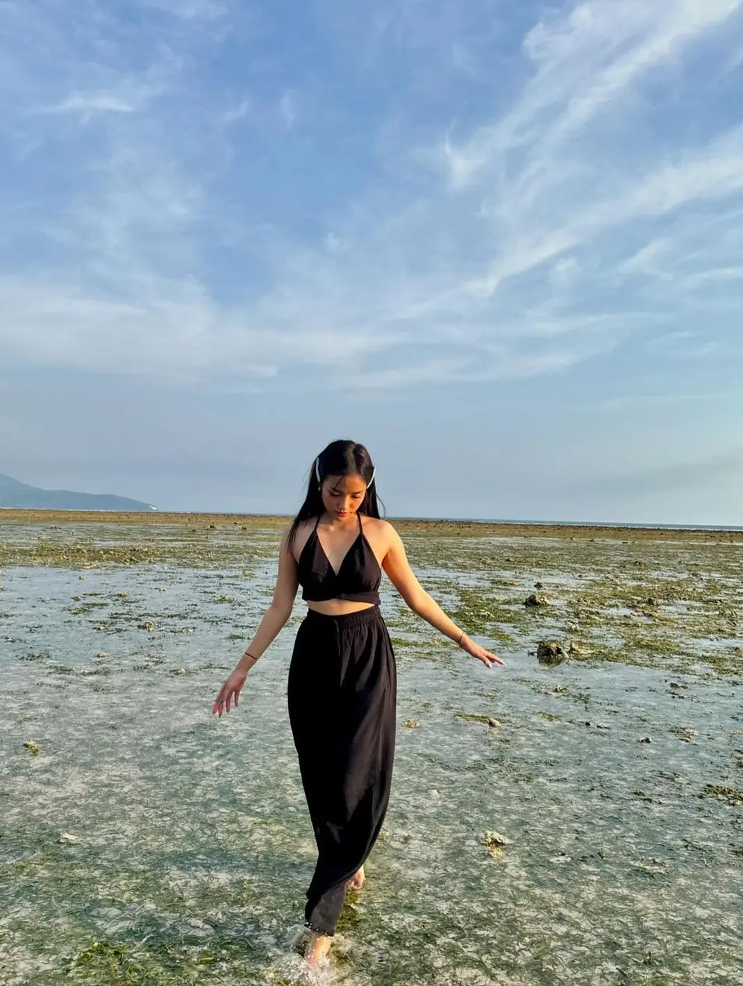 Fuji dan Pesonanya saat Pakai Outfit Warna Hitam yang Bisa Jadi ...