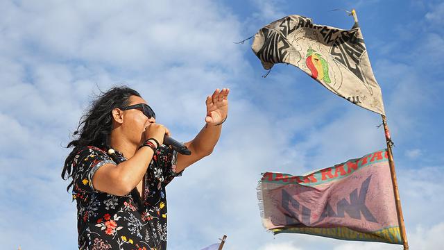 Steven Jam Gelar Konser Virtual Secara Live di D'Luna Cafe - ShowBiz ...