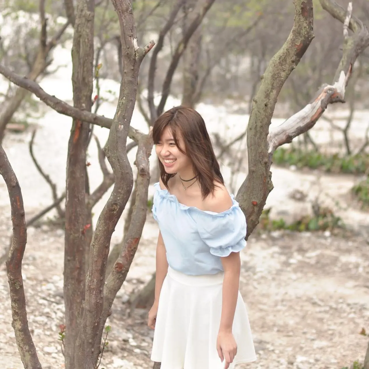 6 Potret Jennifer Hanna Eks JKT 48 saat Liburan, Lebih Pilih Alam ...