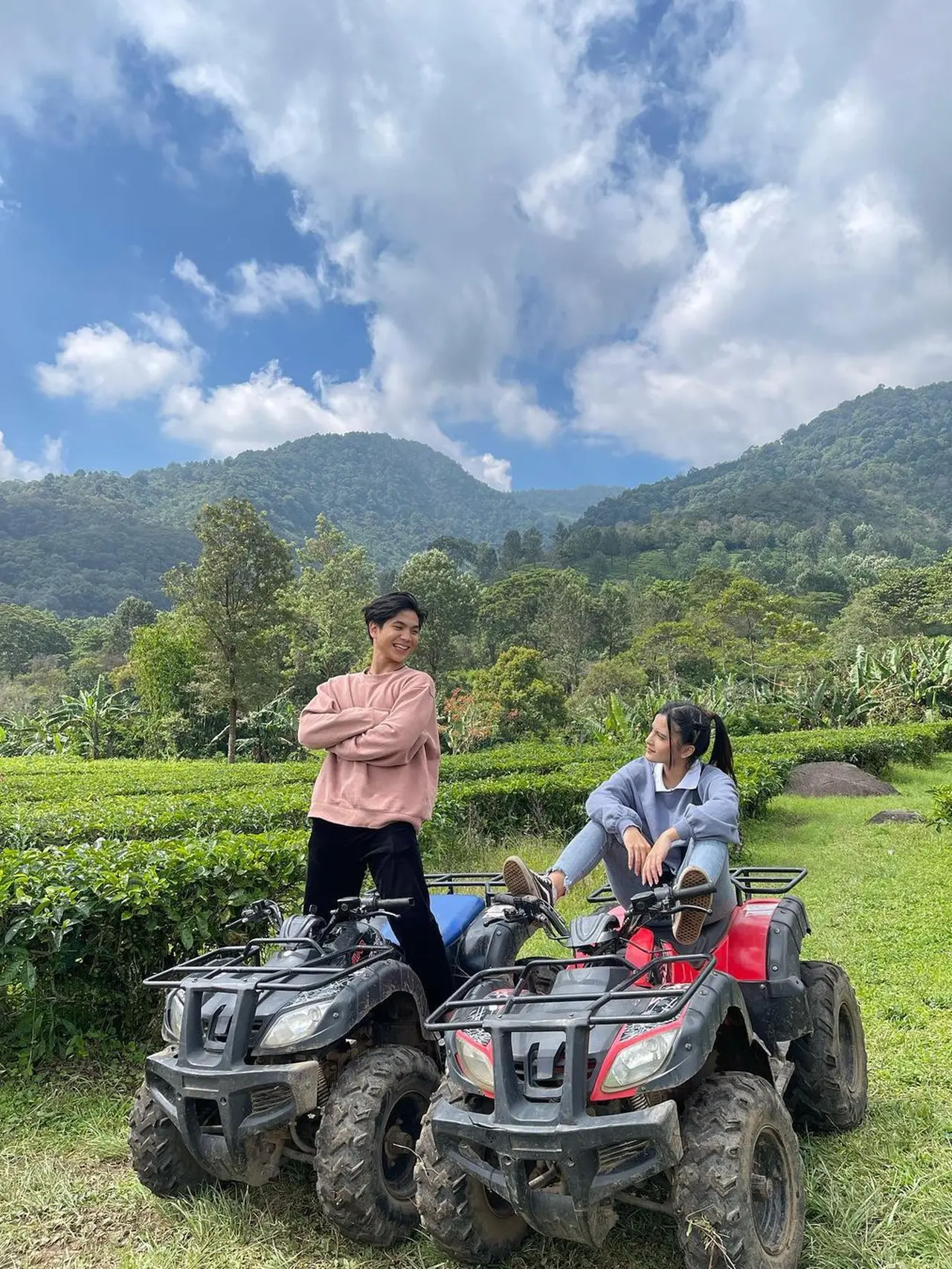 Resmi Pacaran, Ini 7 Potret Kompak Femila Sinukaban dan Venly Arauna ...