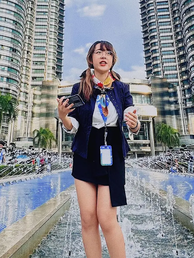 8 Potret Pui Ting Chin Penyanyi Malaysia Dituding Curi Lagu Pok Ame Ame - Hot Liputan6.com