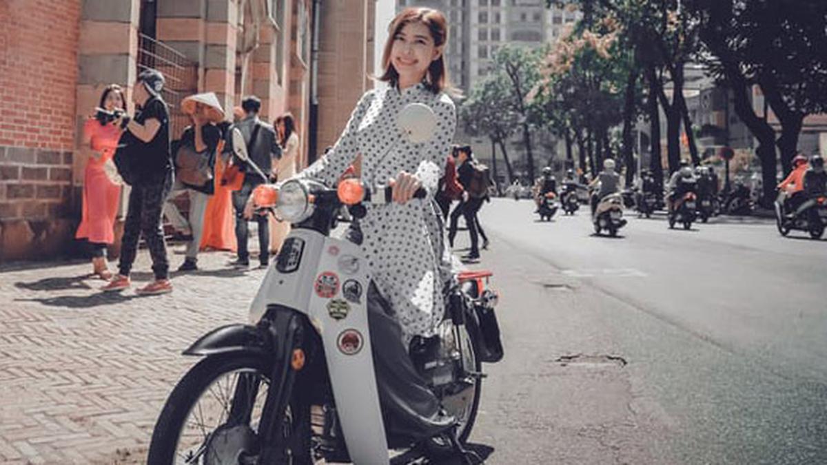 Saya, Bapak dan Motor Butut Kesayangan Kami Berdua - Parenting Fimela.com