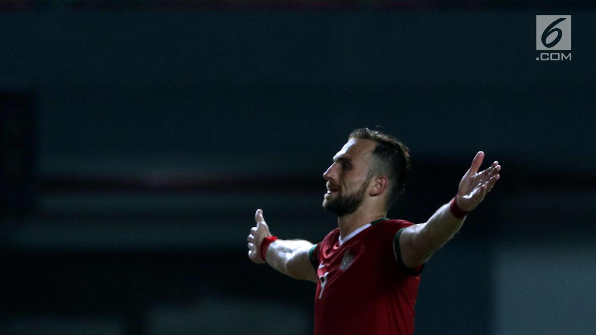 Istri Meninggal, Ilija Spasojevic Dikenal Cinta Keluarga - Bola ...