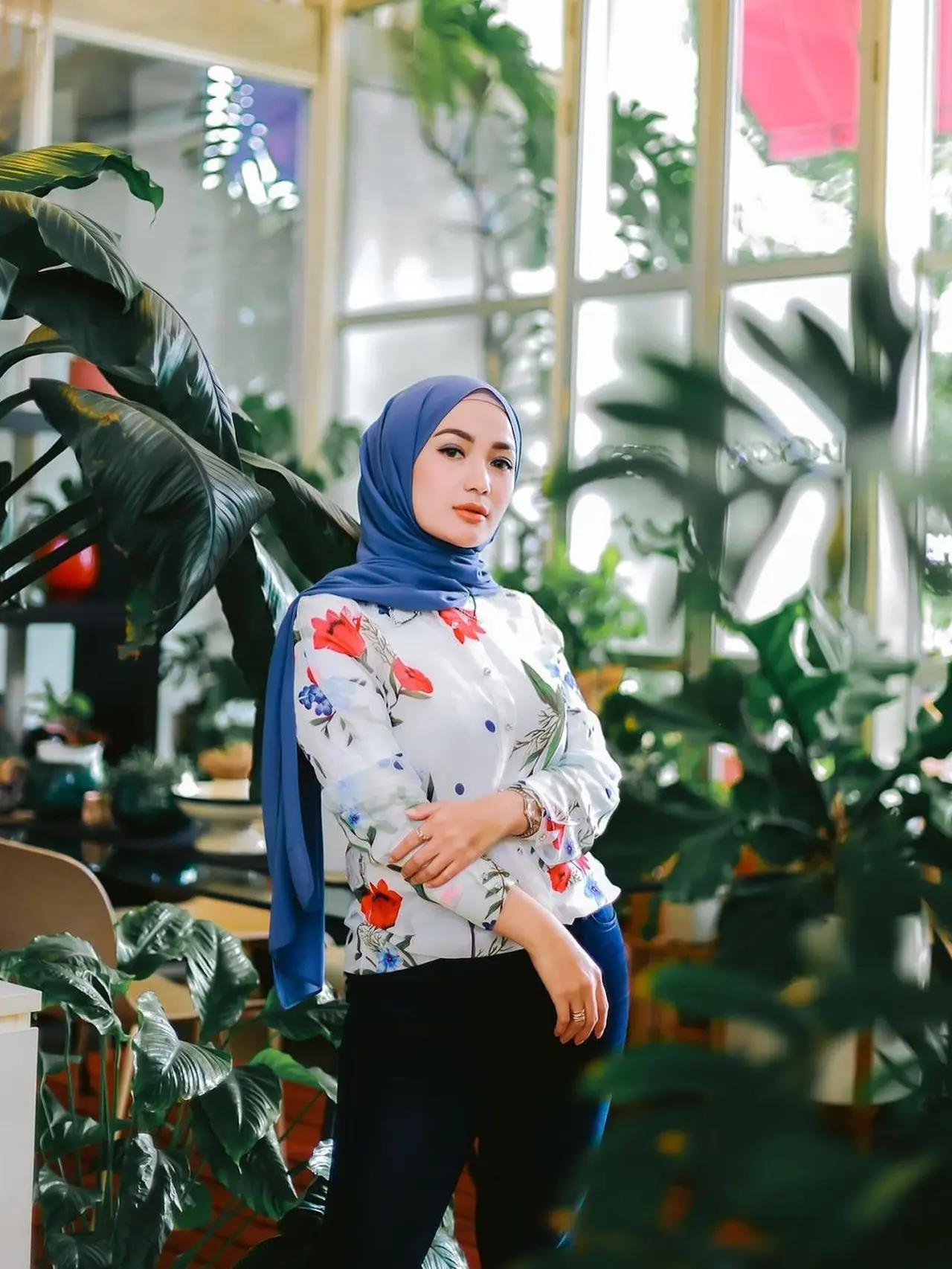 7 Potret Terbaru Imel PC Usai 4 Tahun Menjanda, Terus Berjuang Lawan Kanker - Hot Liputan6.com