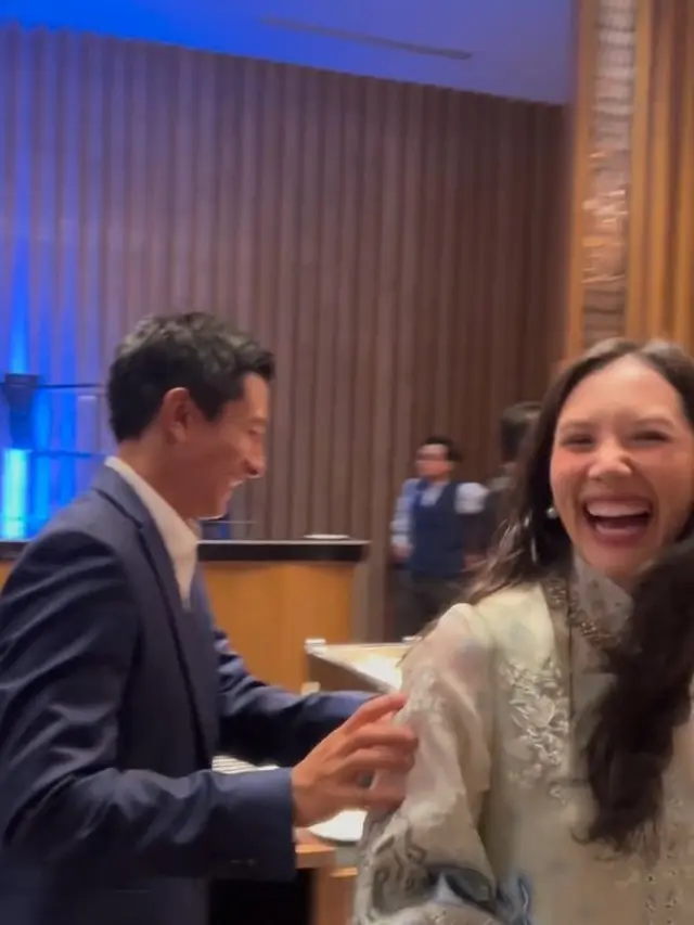 7 Potret Rio Haryanto dan Athina Papadimitriou Disebut Sudah Tunangan ...