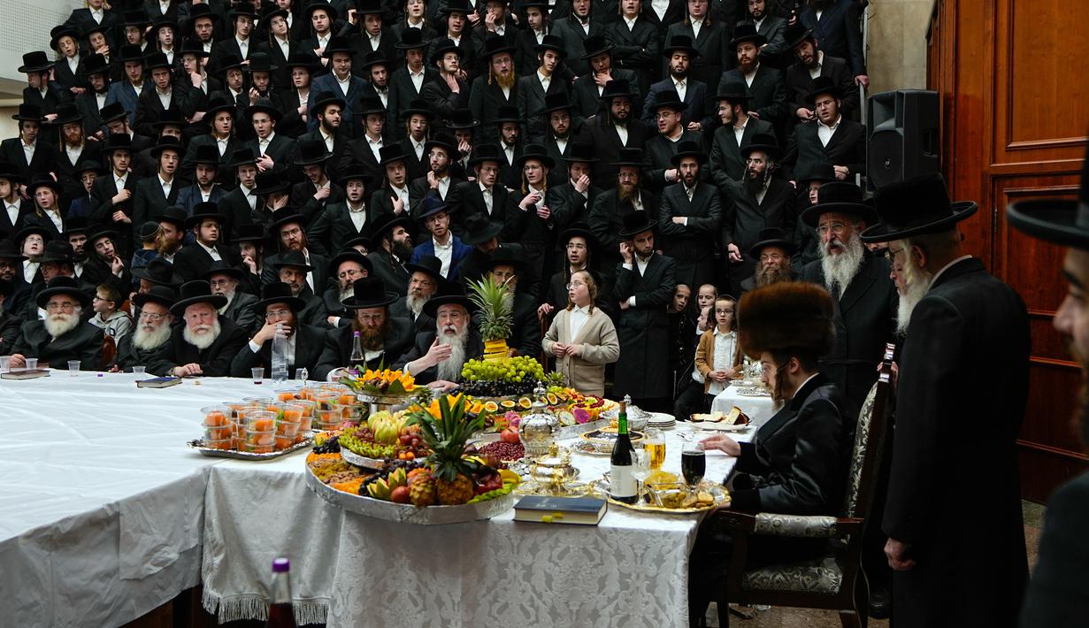 Perayaan Tahun Baru Pohon Umat Yahudi Ultra-Ortodoks di Yerusalem ...