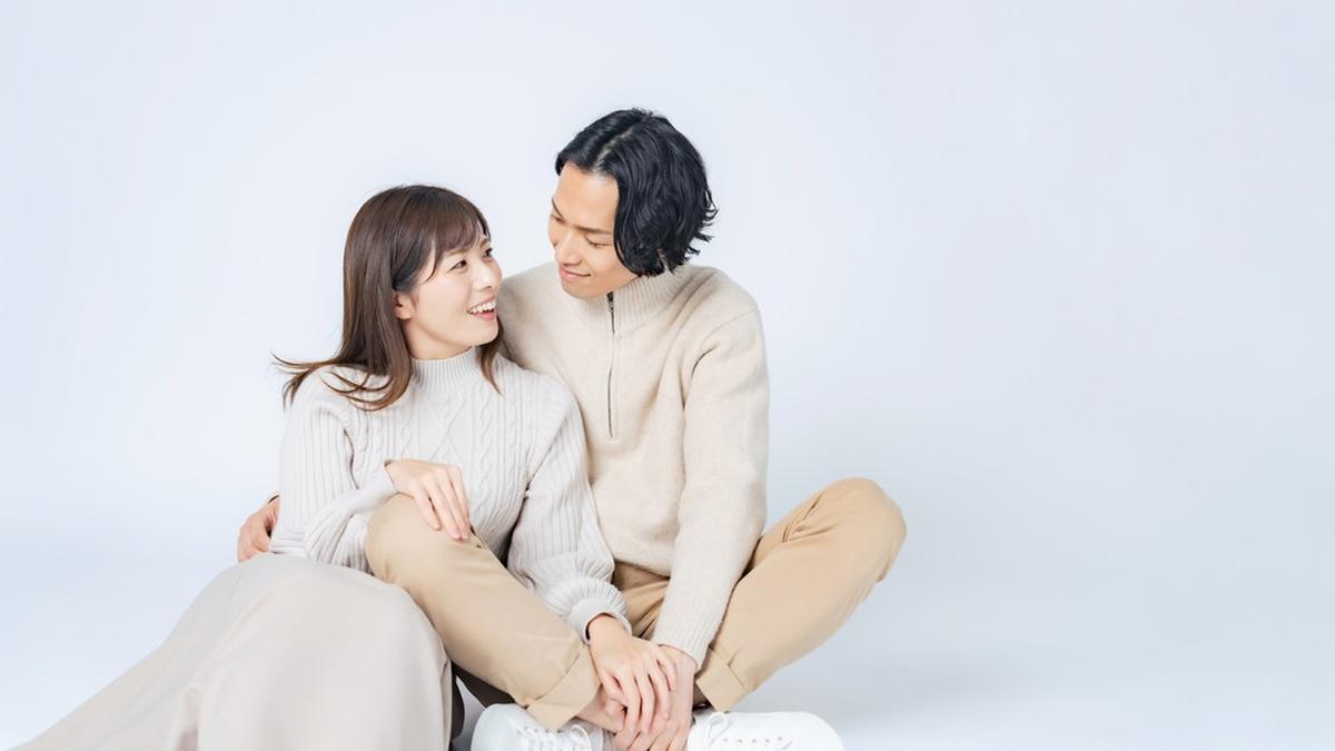 3 Tanda Bahwa Dia Memang Menyukaimu secara Diam-diam - Relationship ...