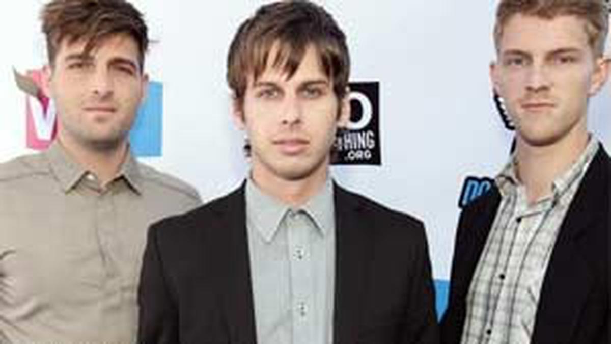 Pumped Up Kicks Tutup Konser FTP