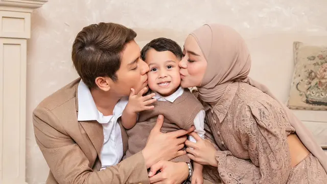 Potret Keluarga Lesti Kejora Bersama Rizky Billar dan Anak, Tingkah ...