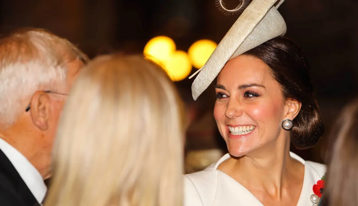 Saat Kate Middleton Gunakan Gaun yang Sama untuk Ketiga Kalinya - Foto ...