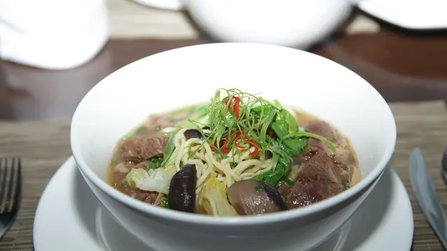 3 Resep Sop Kepala Sapi yang Lezat dan Segar, Cocok Jadi Menu Makan ...