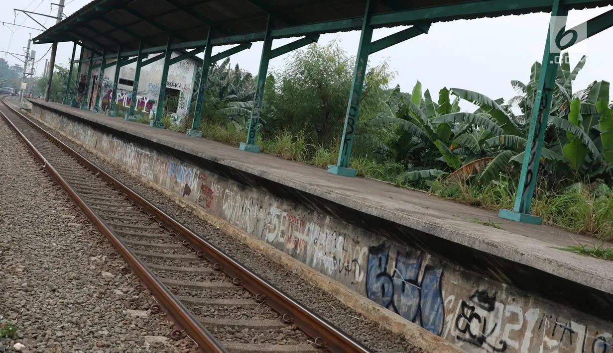 FOTO: Kondisi Memprihatinkan Stasiun Pondok Rajeg yang Terbengkalai ...