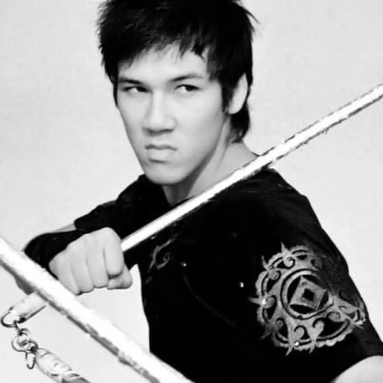 6 Potret Max Huang, Aktor Asia Keturunan Medan yang Main Film Bareng ...