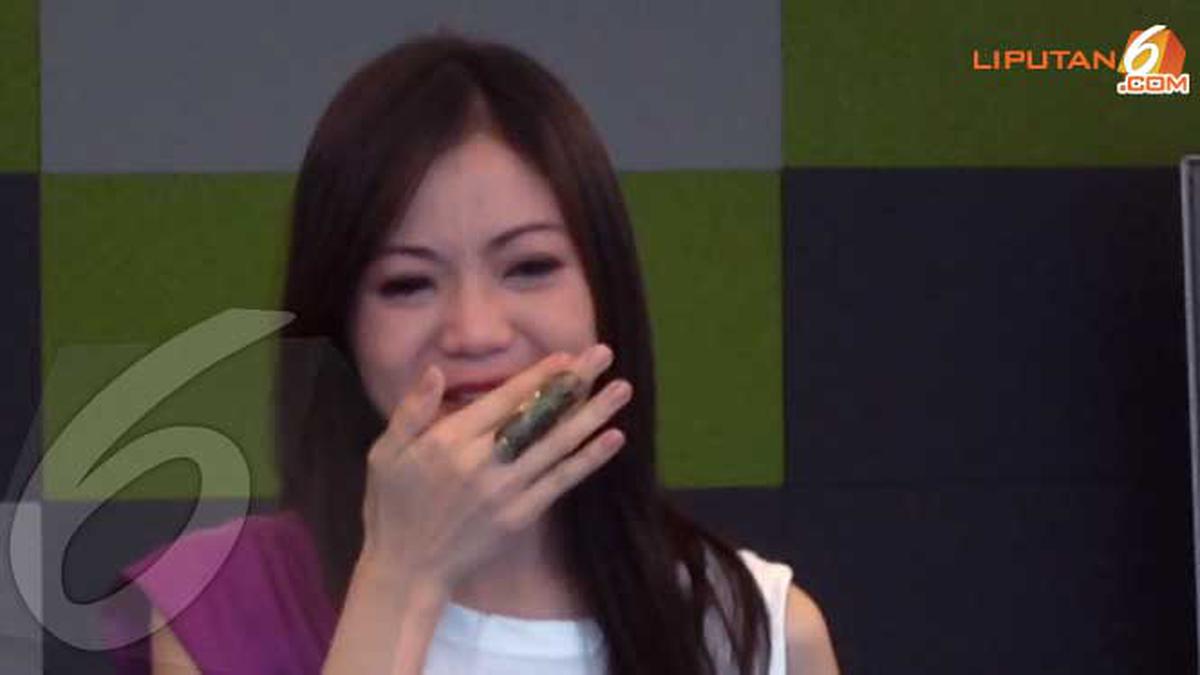 Debby Miss Celebrity Nangis Di Hadapan Dewan Juri Showbiz Liputan6