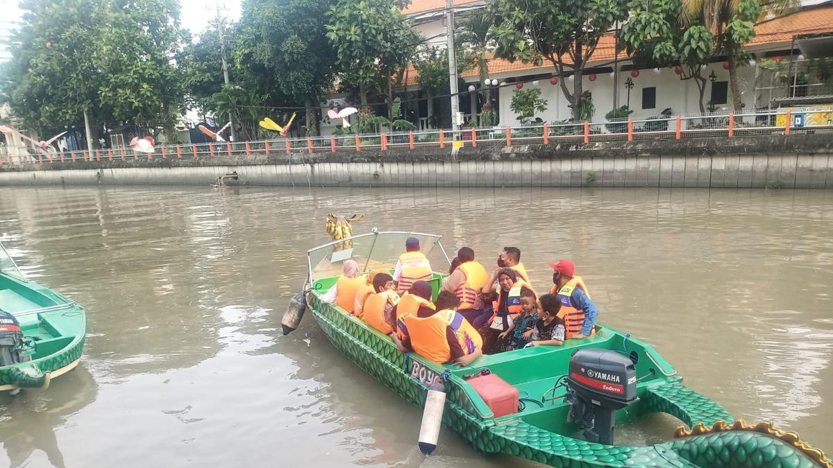 Perahu Kalimas Surabaya Jadi Andalan Destinasi Wisata Libur Lebaran