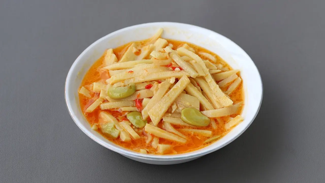 5 Resep Sayur Rebung Kuah Santan Gurih dan Tidak Bau - Food Fimela.com