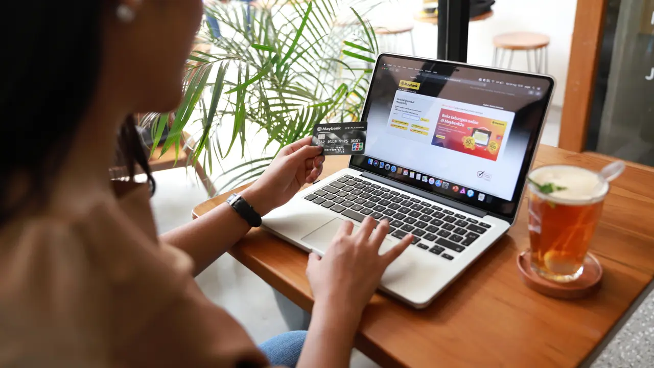 14 Ribu Korporasi Sudah Pakai Aplikasi M2E Maybank - Bisnis Liputan6.com