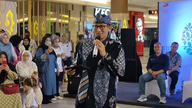 Cerita Sandiaga Uno Bertemu UMKM di Cirebon: 60 Persen Ekspor Produk Fesyen - Regional Liputan6.com
