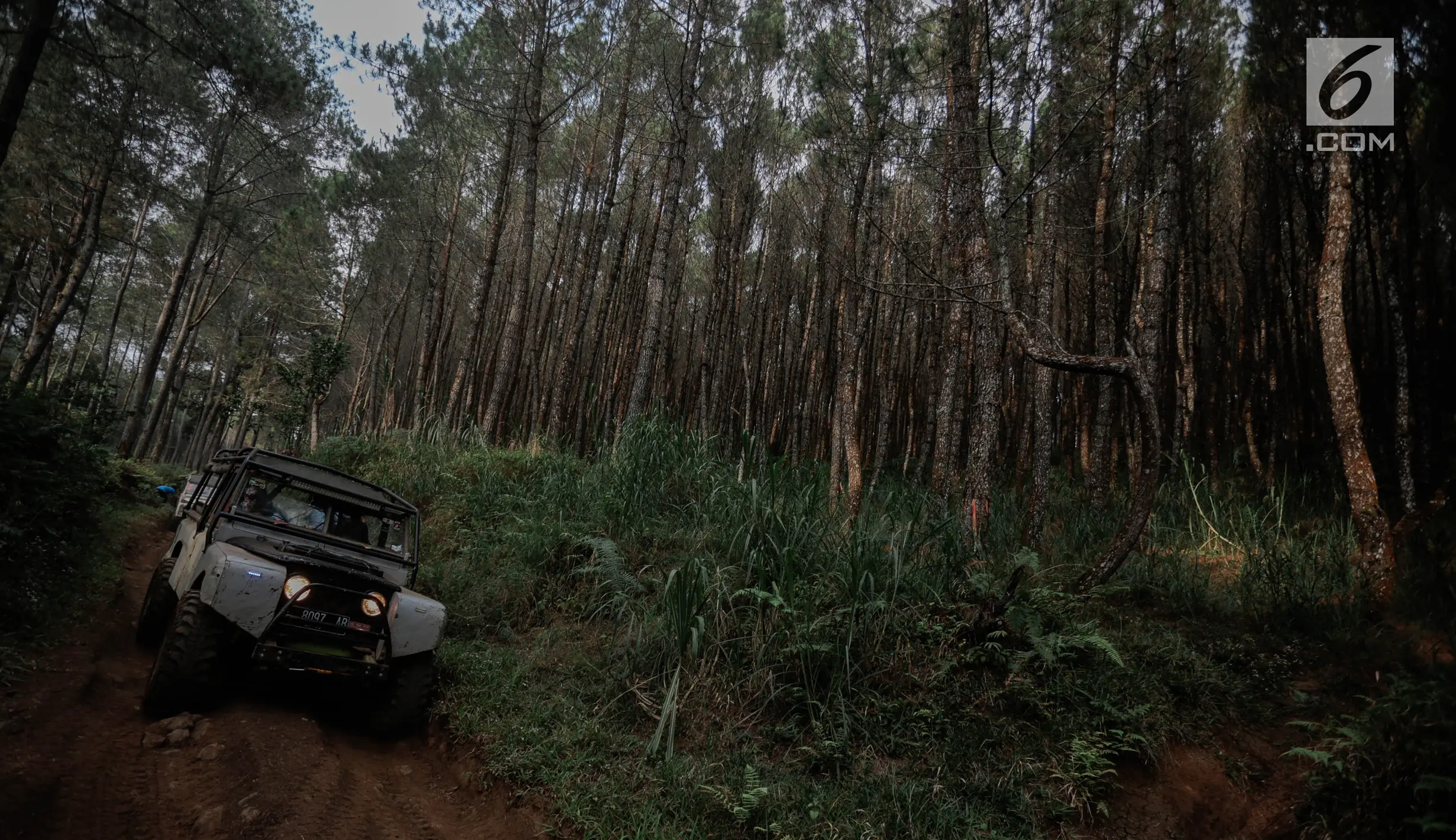 FOTO: Menikmati Keseruan Wisata Offroad di Bandung - Foto Liputan6.com