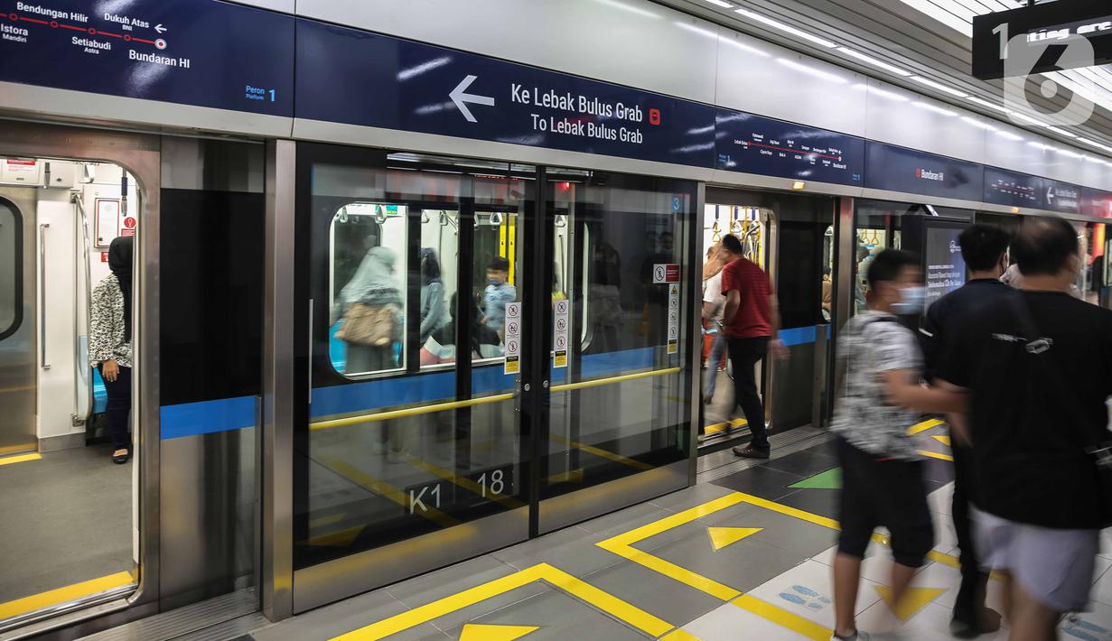 MRT Jakarta Kini Jadi Objek Vital Transportasi - Foto Liputan6.com