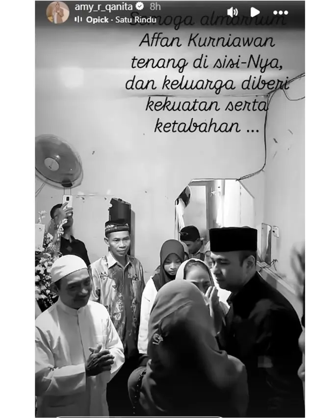 5 Potret Raffi Ahmad Kunjungi Rumah Duka Alm. Affan Kurniawan, Ditemani Amy Qanita - ShowBiz ...