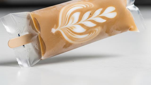 9 Ide Jualan Es Lilin Rp 1.000an yang Pasti Laris dan Mudah Dibuat