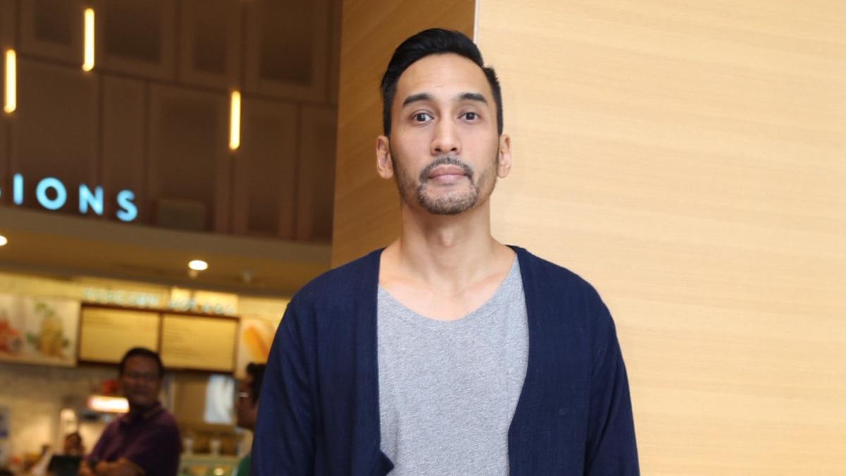 Restu Sinaga Dikenal Lewat Film Cinta Silver Bareng Luna Maya ...