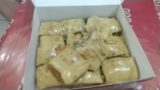 Mencicipi Martabak Pecenongan 78, Kuliner Legendaris yang Patut Dicoba - Regional Liputan6.com