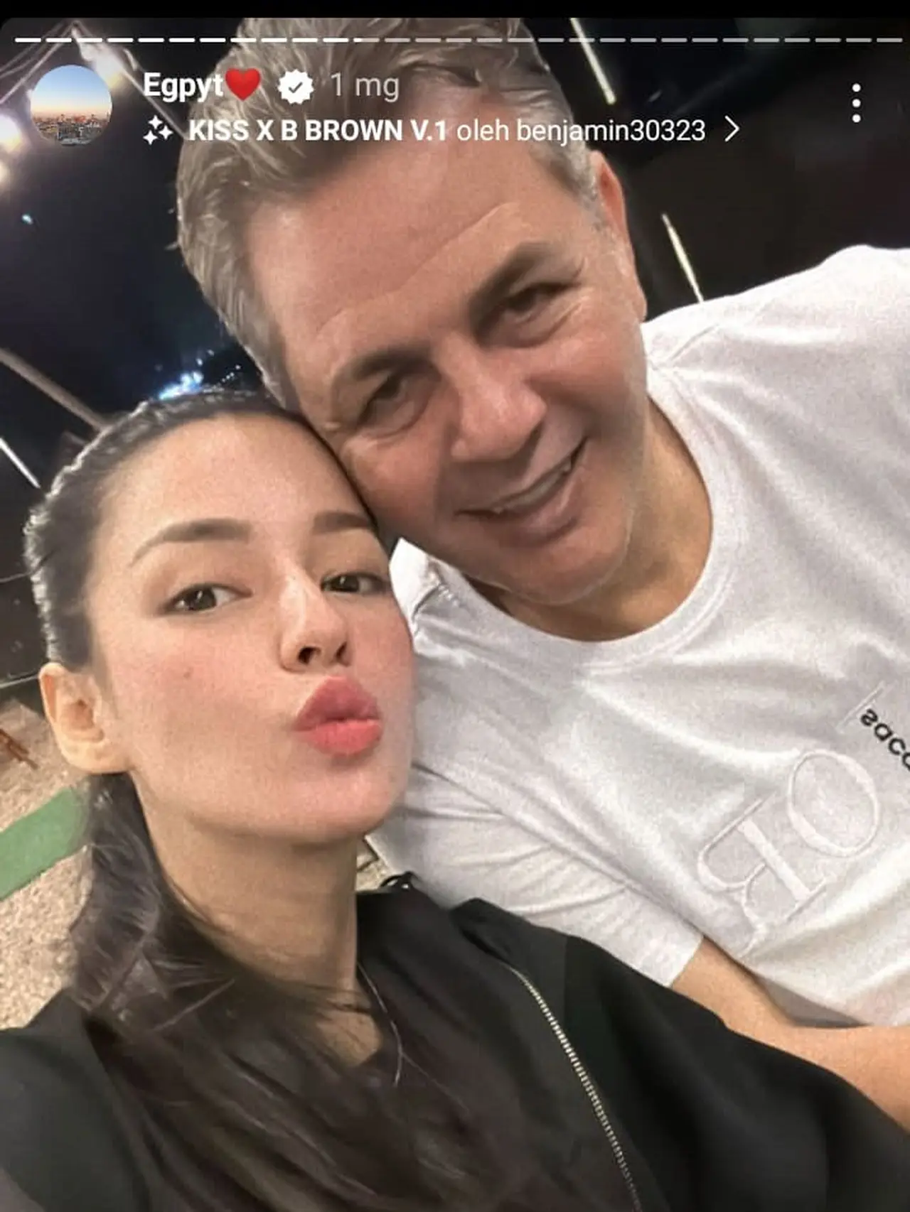 Bertemu Sang Ayah Lagi Usai 4 Tahun, Ini 7 Momen Susan Sameh Pulang ...