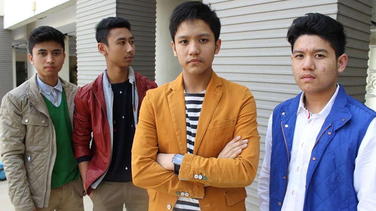 Senangnya Graduate Band, Lagu Bercahaya Diputar di Banyak Radio ...