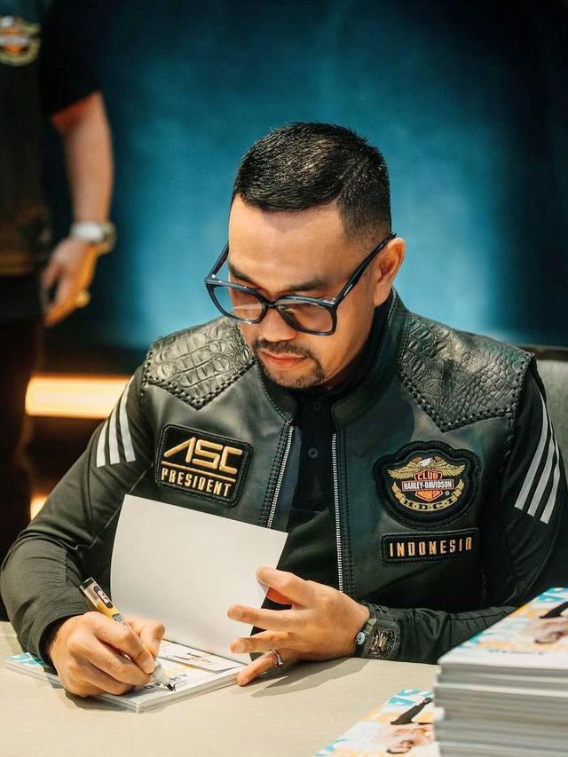 Tokoh Publik dan Ketua HDCI Ahmad Sahroni Hadiri Bakti Sosial, Sebut ...