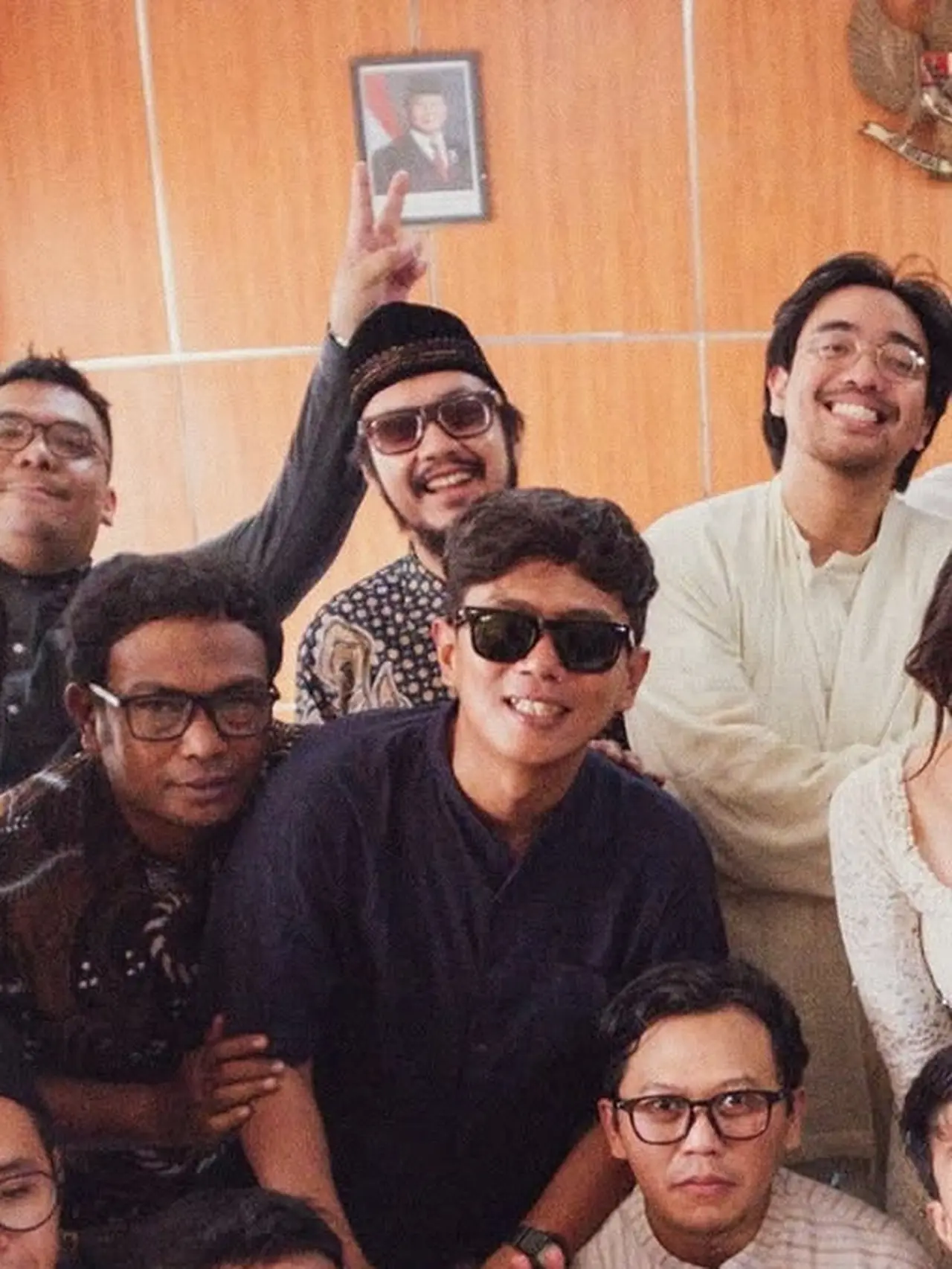 7 Potret Pernikahan Danilla Riyadi Digelar Sederhana di KUA, 6 Bulan ...