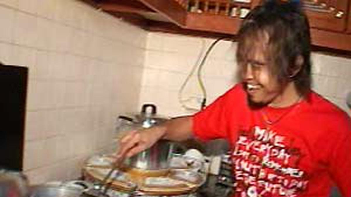 Moldy "Radja" Doyan Ikan Asin - ShowBiz Liputan6.com